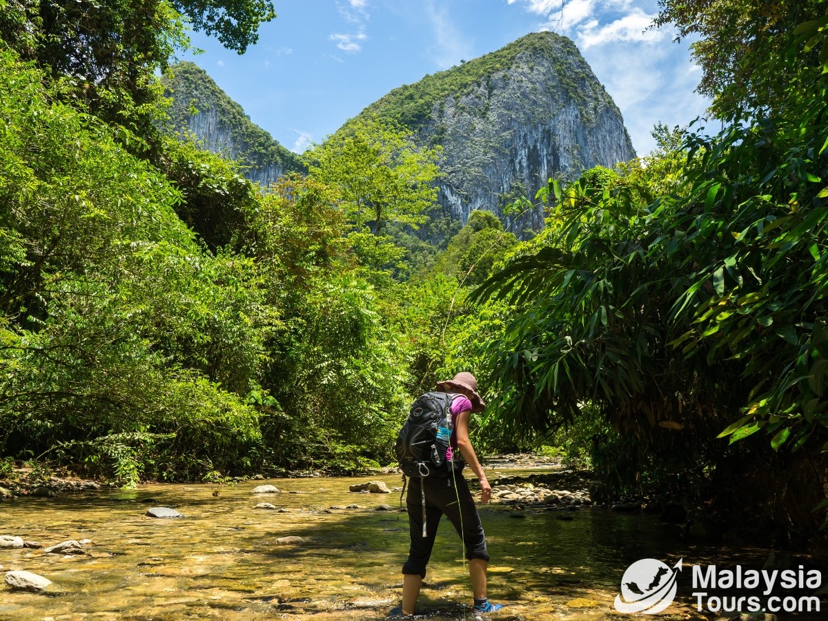 Top Outdoor Adventures in Malaysian Borneo: Climbing, Diving, and ...